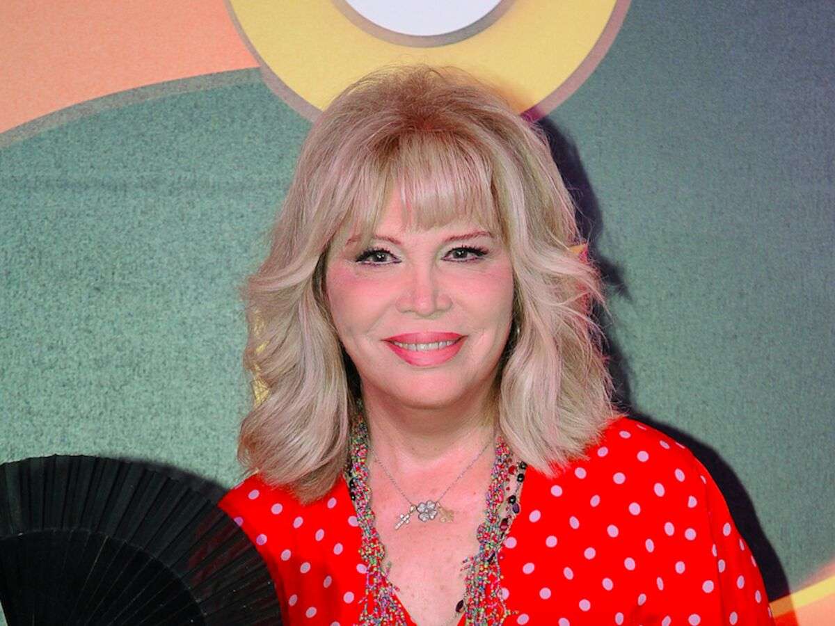 Enfant Amanda Lear - SuperStars Blog