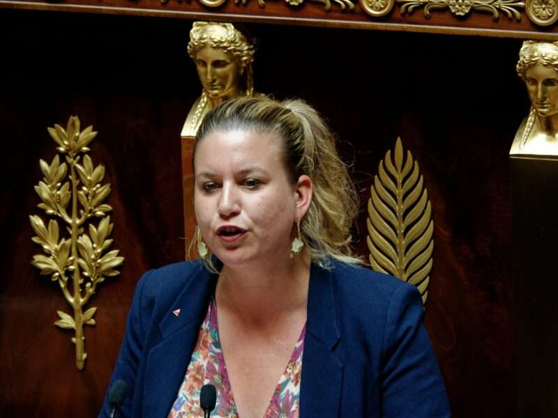 Sandy Heribert Mari - SuperStars Blog