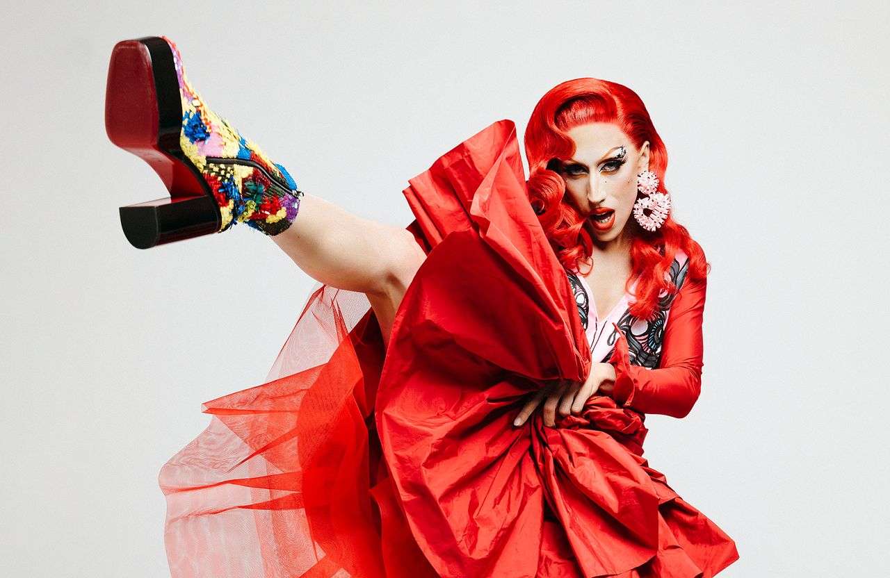 Paloma Drag Queen Taille - SuperStars Blog