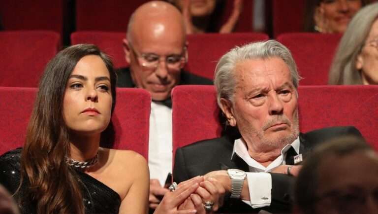 Hiromi Rollin Et Alain Delon - SuperStars Blog