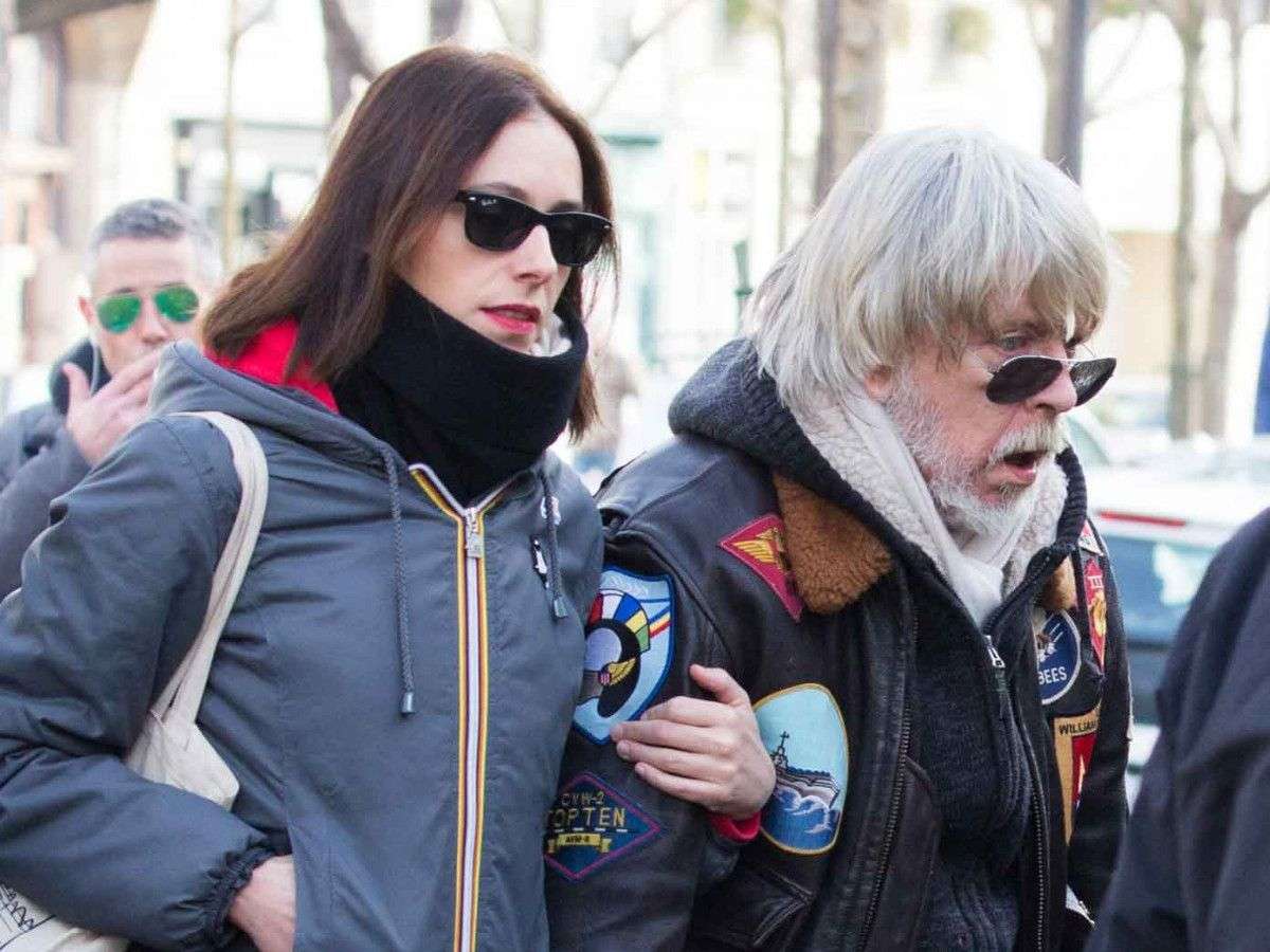 Qui Est La Compagne De Renaud - SuperStars Blog